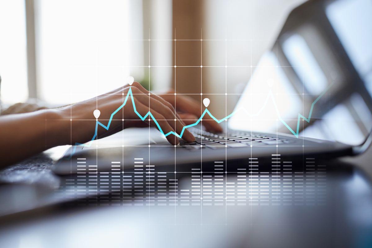 3 Ways Sales Activity Data Can Help You Close More Deals | Clari