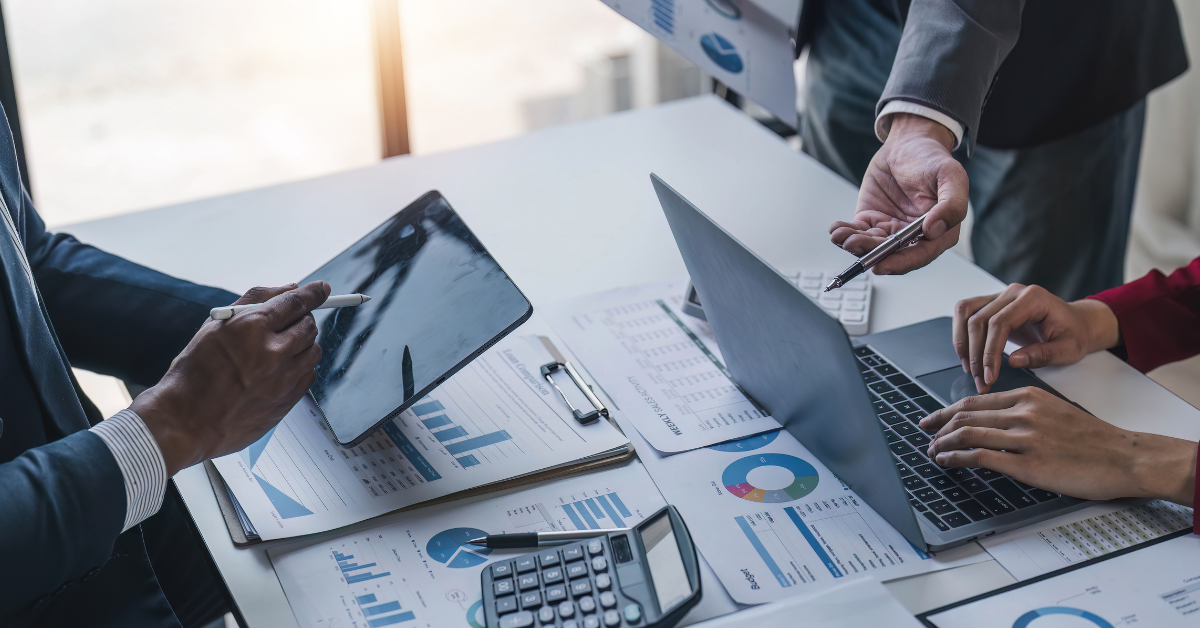 3 Ways to Inspire Buyers to Take Action and Break the Status Quo | Clari