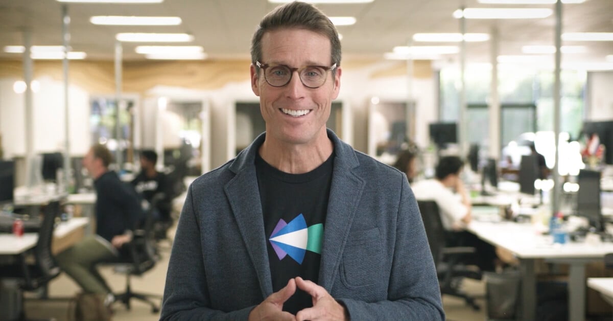 How to Win Every Revenue Moment with Clari’s Revenue Platform | Clari